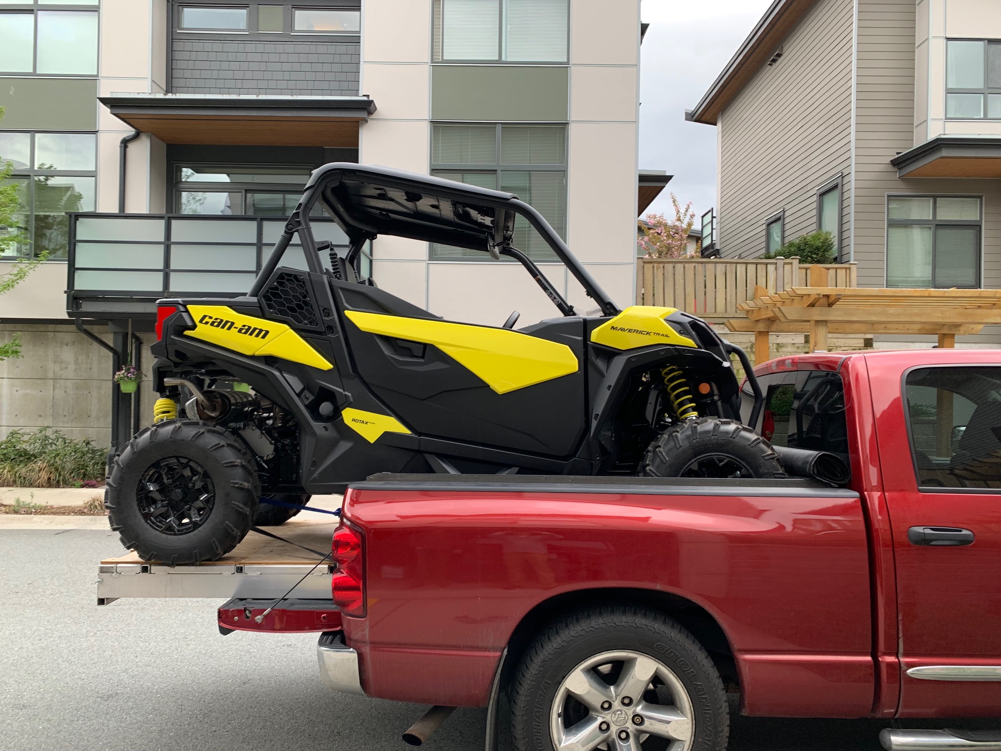 The Original Single Snowmobile Deck – Alfab Manufacturing Ltd.